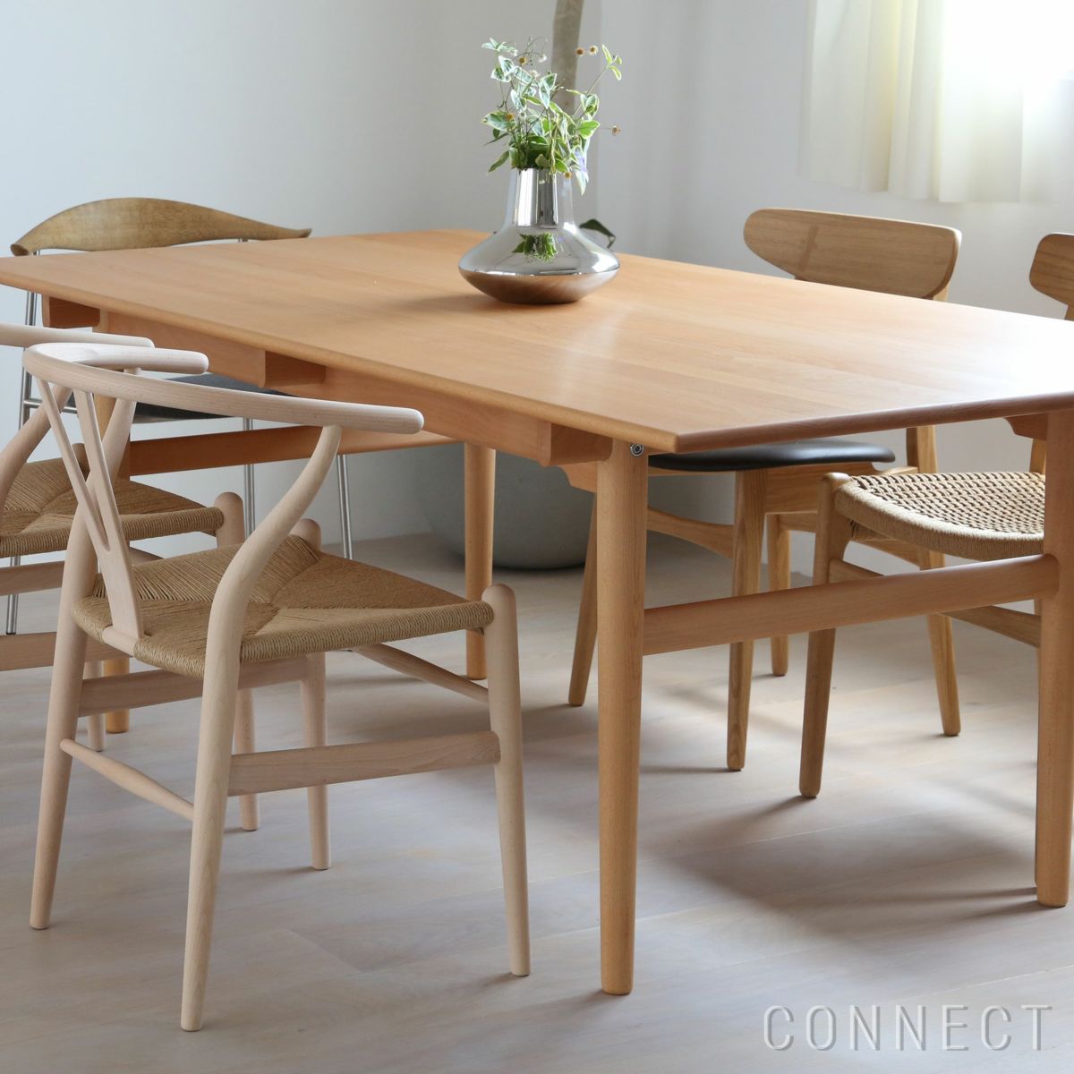 カールハンセン ダイニングテーブル CH327 | 北欧インテリア CONNECT
