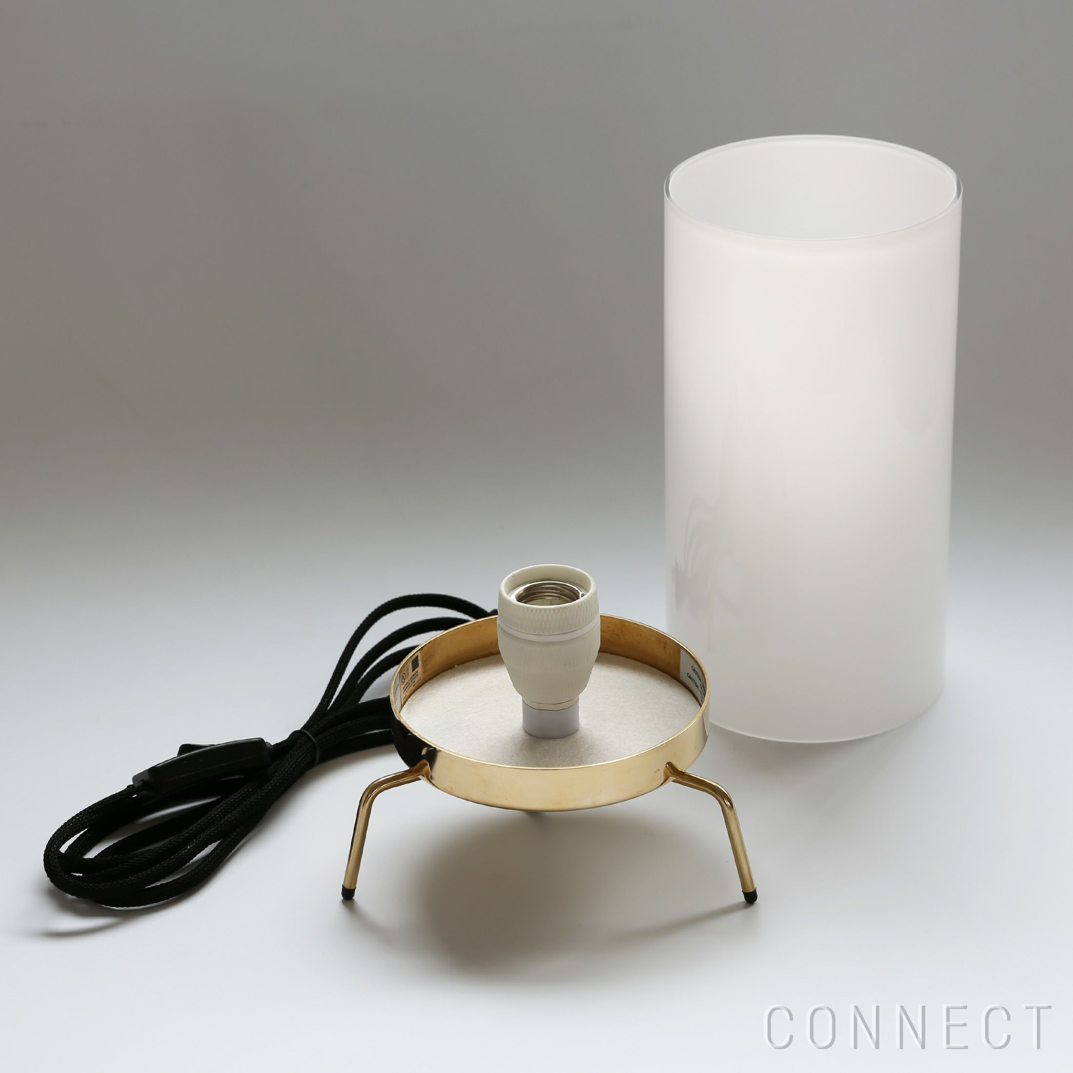 【ポイント10倍】FRITZ HANSEN（フリッツ・ハンセン） PM-02 / テーブルランプ / オパールガラス / 真鍮 《LED電球 ...